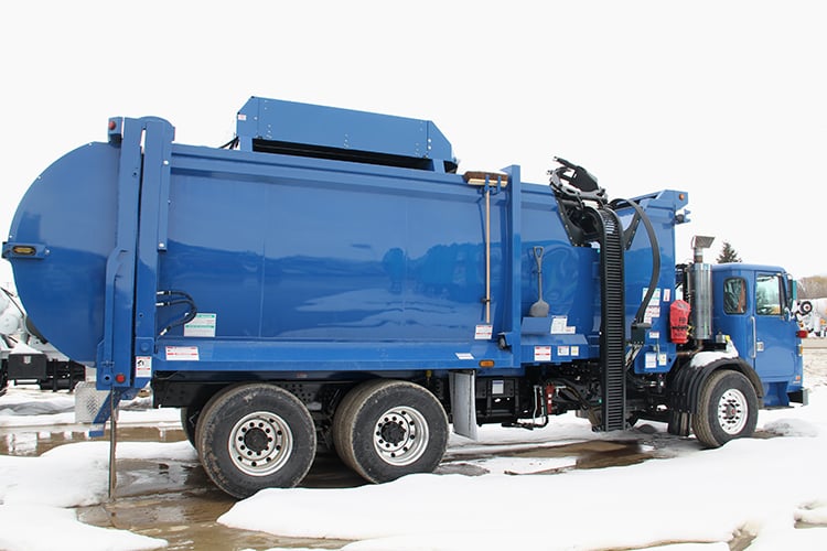 McNeilus Zero Radius Side Loader