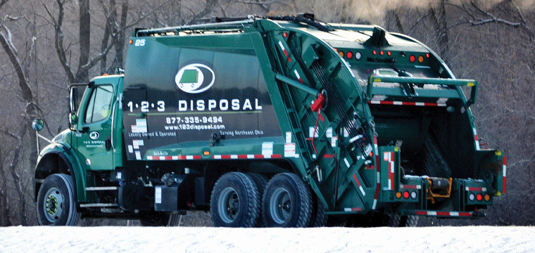 McNeilus Standard Rear Loader